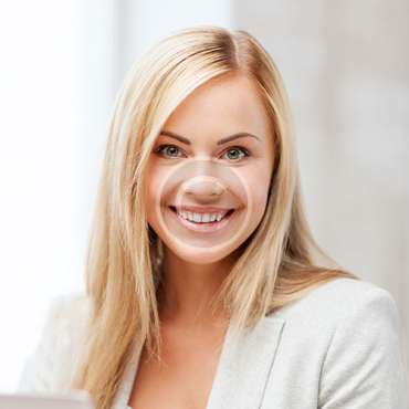 About Us – Maple Leaf